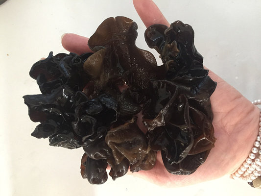 Factory Price Dried Black Fungus to Europe (Size:2.5CM above)
