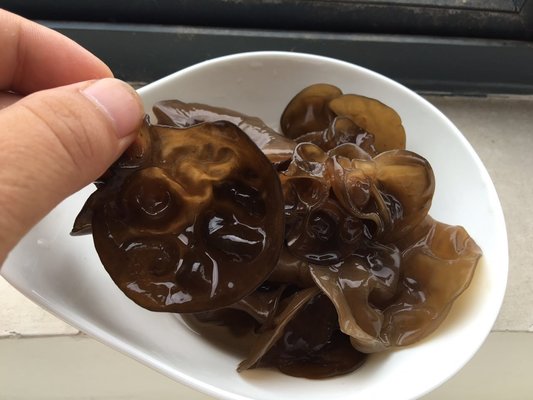 Factory Price Northeast Dried Black Fungus Whole 1.8-2.5CM in Bulk