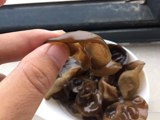 Factory Price Northeast Bulk Dried Black Fungus Mushroom Whole 2.5CM above