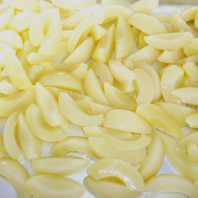 Factory Price Premium New Crop Canned Pear in Syrup ( Halves/Slices/Dices)