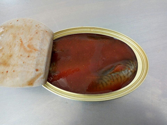 Factory Price Premium China Oval Canned Sardines Fish in Tomato Sauce