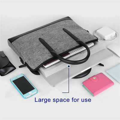 Best selling wholesale fashion design laptop bag Light weight Stylish Bag for 13 inch Notebook supplier