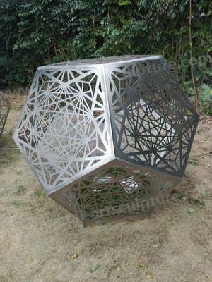 現代的な金属の芸術の彫刻、ヤードの装飾のための金属の庭の彫刻