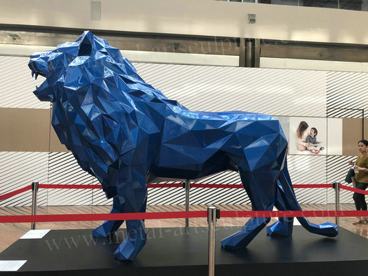 青い金属の動物の彫刻、切り分けられる100%手を搭載するカスタマイズされた金属のライオンの彫像