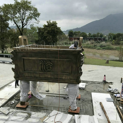 芸術家古代ブロンズ彫刻、正方形の装飾のための青銅色の芸術の彫像