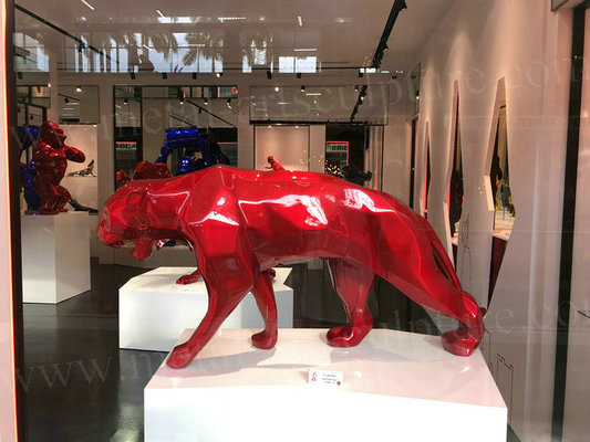 ギャラリーのためのヒョウによって形づけられるガラス繊維の動物の彫刻はCollectibles表示しましたり/芸術