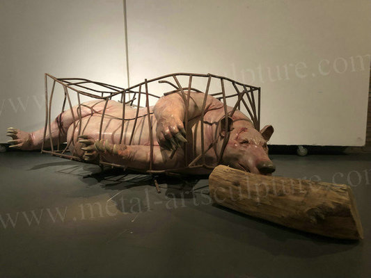 くまの動物の珍しい庭は彫像のガラス繊維の彫刻の習慣を飾ります