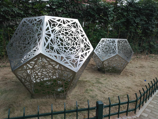 現代的な金属の芸術の彫刻、ヤードの装飾のための金属の庭の彫刻