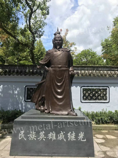 ヤードの装飾のための高くリアルなHero Statue Antique Bronze大将の彫像