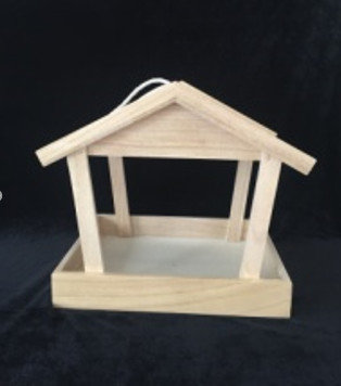 BSCI Certified Wooden Bird Feeders / Wooden Bird House Kits Primary Color Finishing