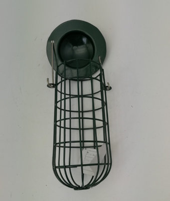 Dard Green Wire Bird Feeder / Homemade Fat Ball Feeder Powder Coated Finishing