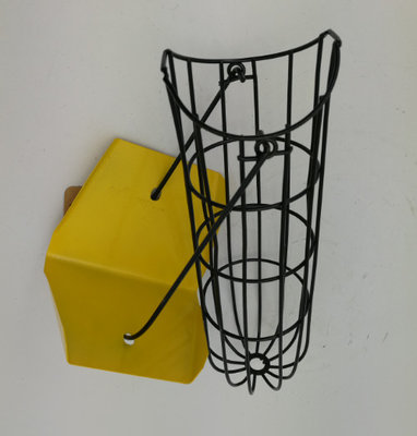 Yellow Roof 3 Fat Ball Bird Feeder Stainless Steel Handle For Garden