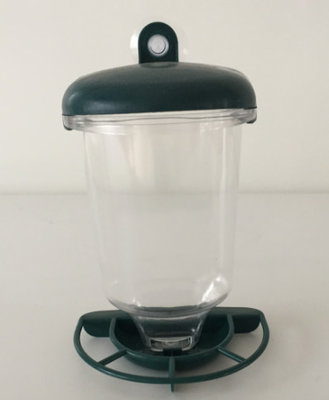 500g Capacity Plastic Bird Feeders Simple Design 6.3 X 6.3 X 14.8 Inches