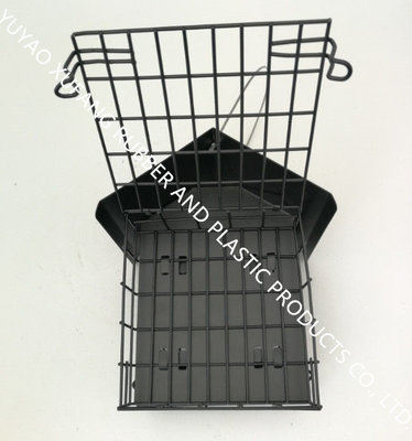 Stainless Steel Squirrel Proof Bird Feeder Powder Coated 18.3*15.3*18cm Size