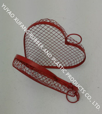 300g Capacity Metal Hanging Bird Feeders Heart Ring Hanging Iron Mesh