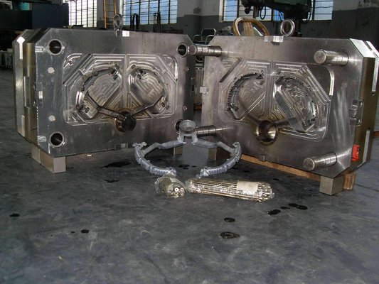 ASTM 1040 Carbon Steel Castings for Construction Machinery Connector and Adpator
