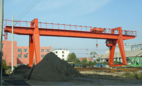 Electric Travelling Heavy Duty Single Girder Gantry Crane , Launching Gantry Crane 50T