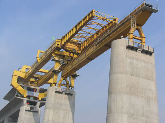 Large Girder Gantry Crane , bridge girder launcher 20ton - 900ton  with Electric Hoist