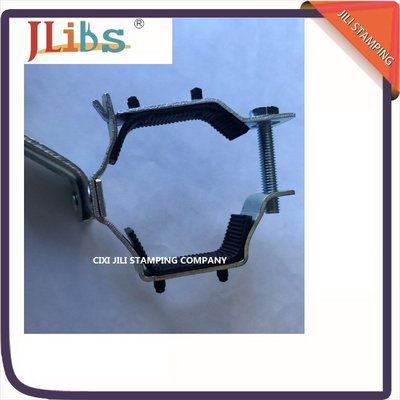 Iron Sheet Hanging Pipe Clamps , Pipe Fastener Bracket For R588 Suporte Metalico