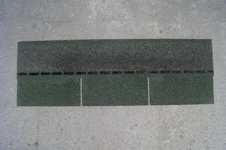China Durable Mansion Asphalt Shingles Roof , laminated Roof Shingles distributor