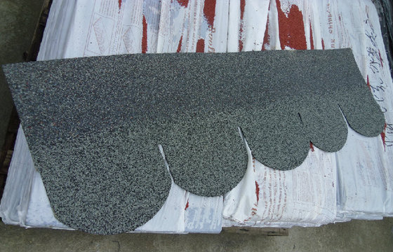 Fiberglass Colorful Fish Scale Asphalt Shingles , architectural roof tiles for sale