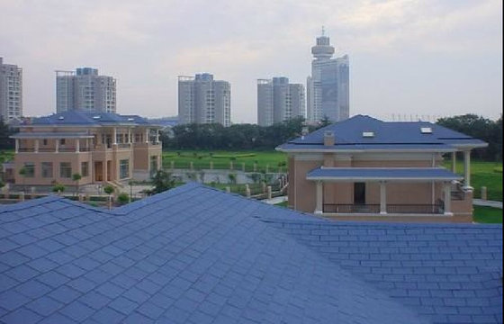 China Soundproof Laminated Asphalt Shingles , Dual layer bitumen fiberglass tiles distributor