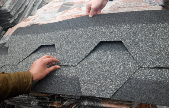 cheap European Mosaic Asphalt Roofing Shingles / roof tiles for resort