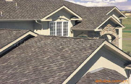 cheap Fiberglass asphalt Roofing Shingles / durable environmental asphalt shingle