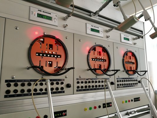 FORM1S,2S,3S,4S,5S,6S Three-phase Socket Meter Test Bench,0.05% accucay 24 Positions,200A & 100A
