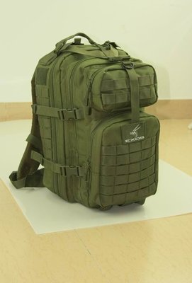 Kampieren, Trekkings-militärischen überschüssigen Rucksack mit verstellbaren Schultergurten wandernd