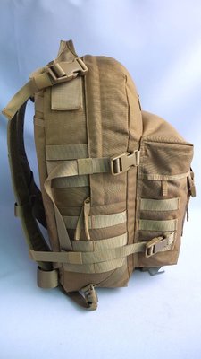 Dauerhafter kleiner militärischer taktischer Rucksack-Schmutz beständig für Zusätze im Freien