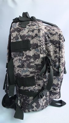 Antiinfrarotmilitär tarnt die Rucksack-aufgefüllten und verstellbaren Schultergurte