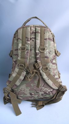 Multi militärische taktische Rucksäcke Camo mit Grap-Spitzen-Griff und justierbaren Seitenschnallen