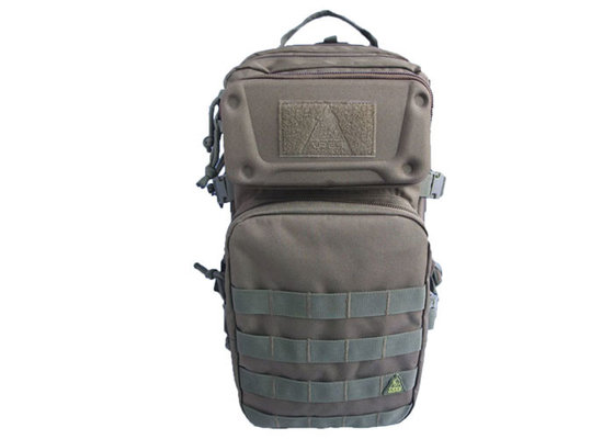 Satz des Camo-Reise-militärischen Angriffs, großer Raum-taktischer wandernder Rucksack
