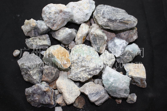 Minerales del fluorito del calcio de CaF2 el 65%, terrones de la fluorina para la industria de acero