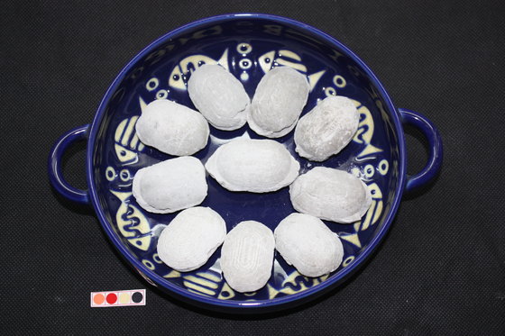 CaF2 75% Fluorspar Briquette For Chemical Industry , Mineral Fluorite