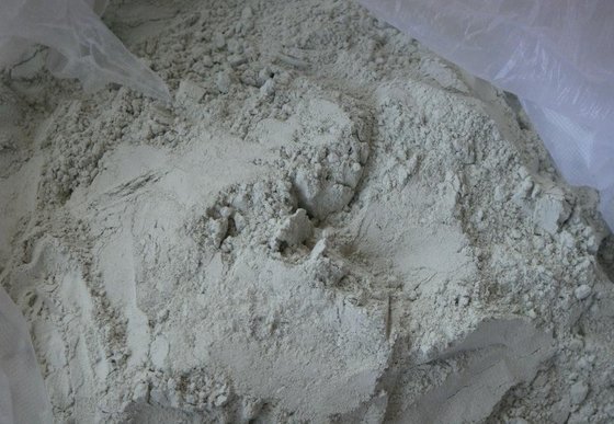 Η γκρίζα ή άσπρη Zeolite μοριακή σκόνη υψηλό Dispensability κόσκινων και γρήγορος προσροφά τη δυνατότητα