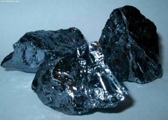 Μαύρο μετάλλευμα μετάλλων πυριτίου 211 βαθμού για το λαστιχένιο ή κεραμικό προϊόν πυριτίου