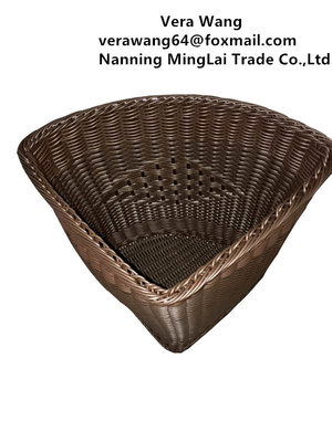 Hand weaving Rattan triangle eco-friendly dirty clothes basket /fruit storage