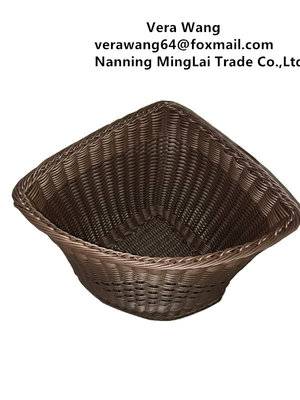 Hand weaving Rattan triangle eco-friendly dirty clothes basket /fruit storage
