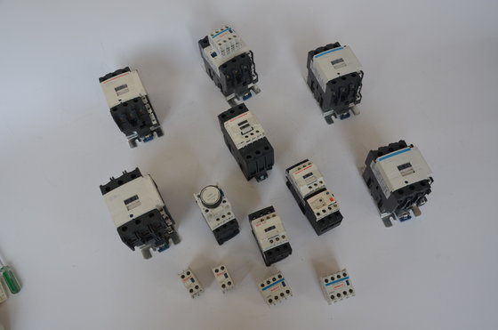 Induatrial AC Magnetic Contactor , Conventional Electromagnetic 3 Pole Contactors
