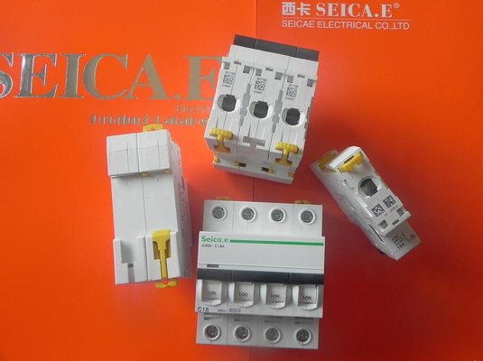 Home Mini Circuit Breaker With 1 - 4 P -5°C ~ +40°C Circumstance Temperature
