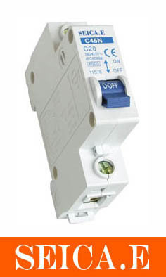 Mini Blade Fuse Plug in Circuit Breaker for Household / Factory Electrical Safety