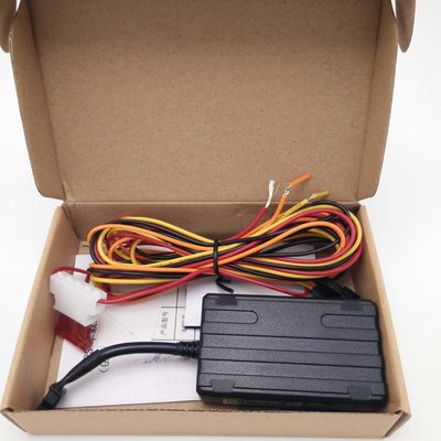 Global Real Time Mini Gps Tracker For Truck And Motorbike Tracking 9V - 100V