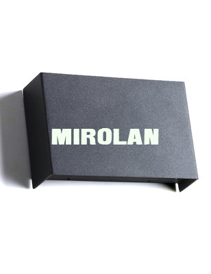 Warm White Horizontal Outdoor Wall Lamp , Aluminum 2 * 8W Exterior Up and Down LED Wall Light