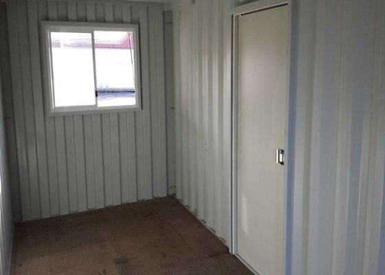 Twenty Foot Modified Shipping Containers Waterproof With Push Pull Doors