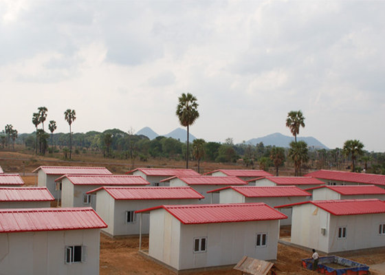 Contemporary Prefab Bungalow Homes EPS Sandwich Panel Small House For Mining