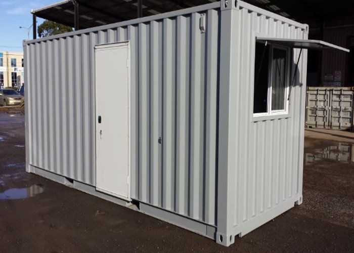 Twenty Foot Modified Shipping Containers Waterproof With Push Pull Doors