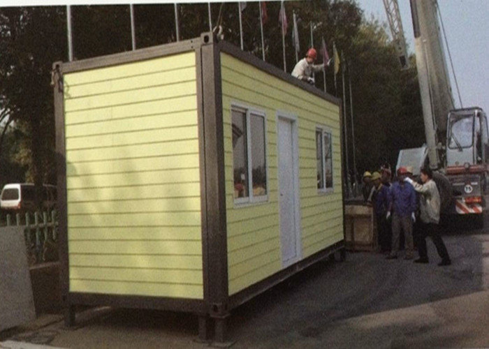 Prefabricated  Modular 20ft Container Homes /  Mining Accommodation With PVC floor