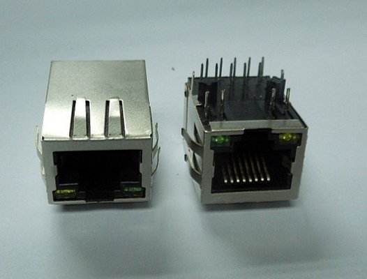 Verbindungsstück 1x1 mechanisch gekuppeltes RJ45 mit 10/100Mbps Magnetics JACK